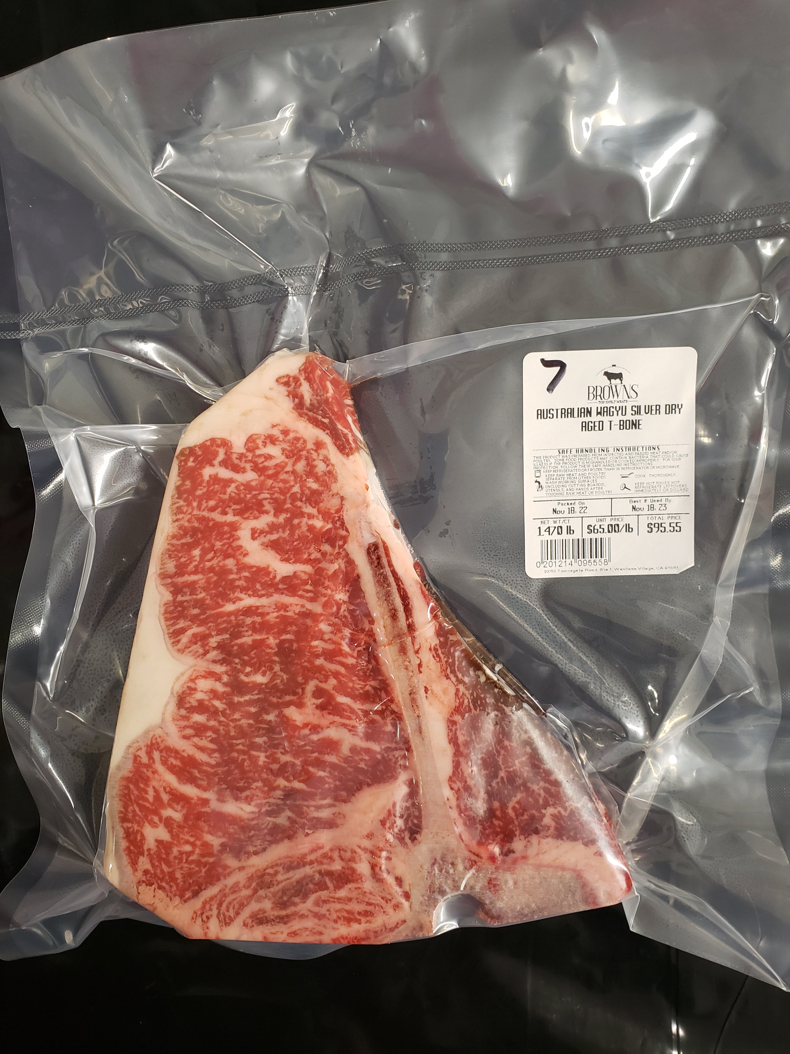 DRY AGED SILVER T-BONE STEAK #7 – Brown's Top Shelf Meats